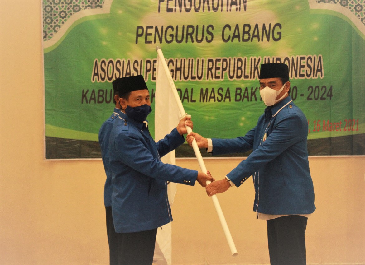 Serah Terima Tongkat Estafet Kepemimpinan Pengurus Cabang APRI ... Serah Terima Tongkat Estafet Kepemimpinan Pengurus Cabang APRI ...